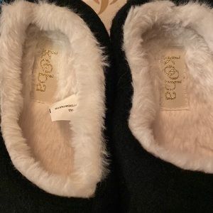 Kooba | Shoes | Kooba Slippers | Poshmark